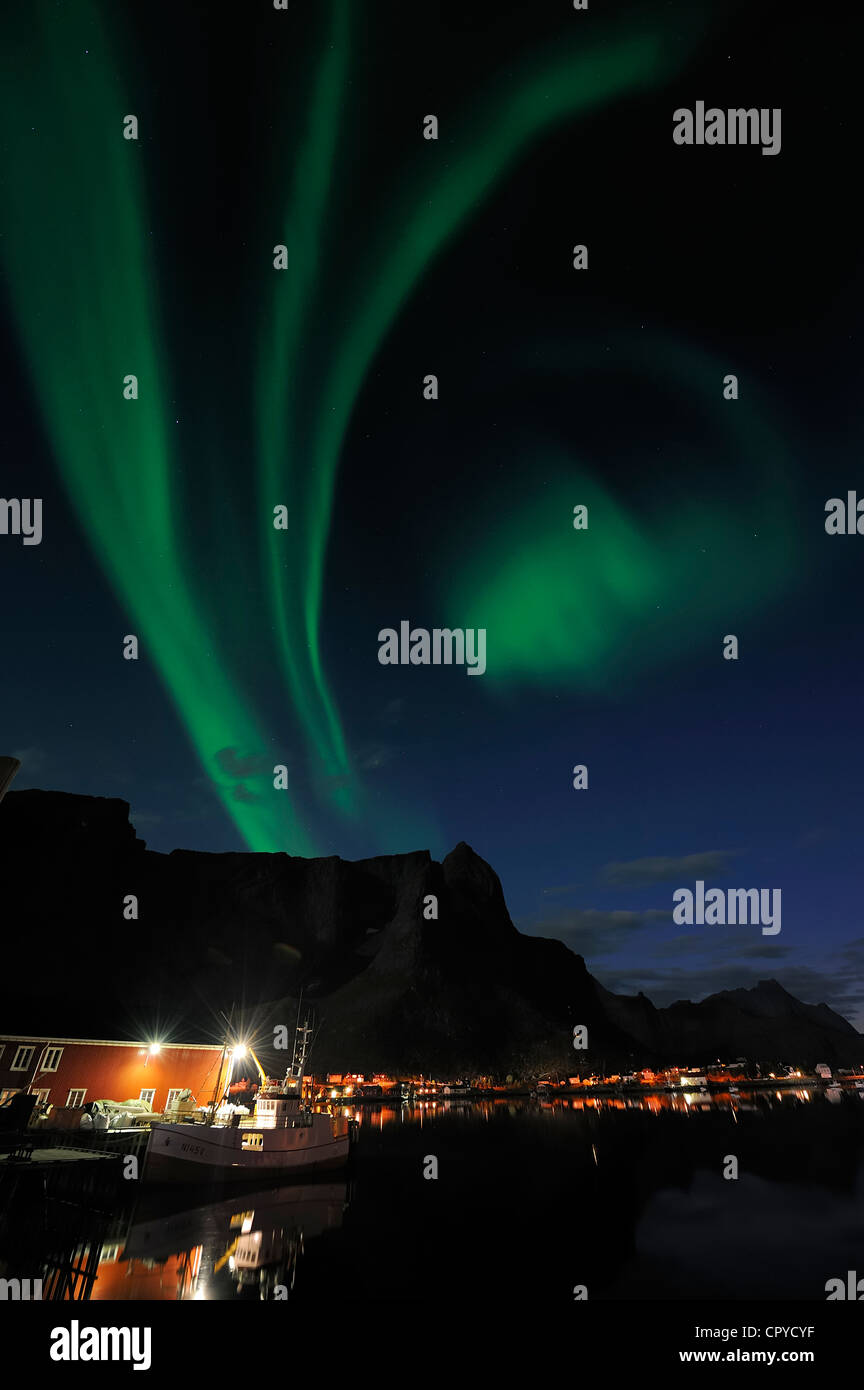 Norway, Nordland County, Lofoten Islands, Moskenes Island, aurora ...