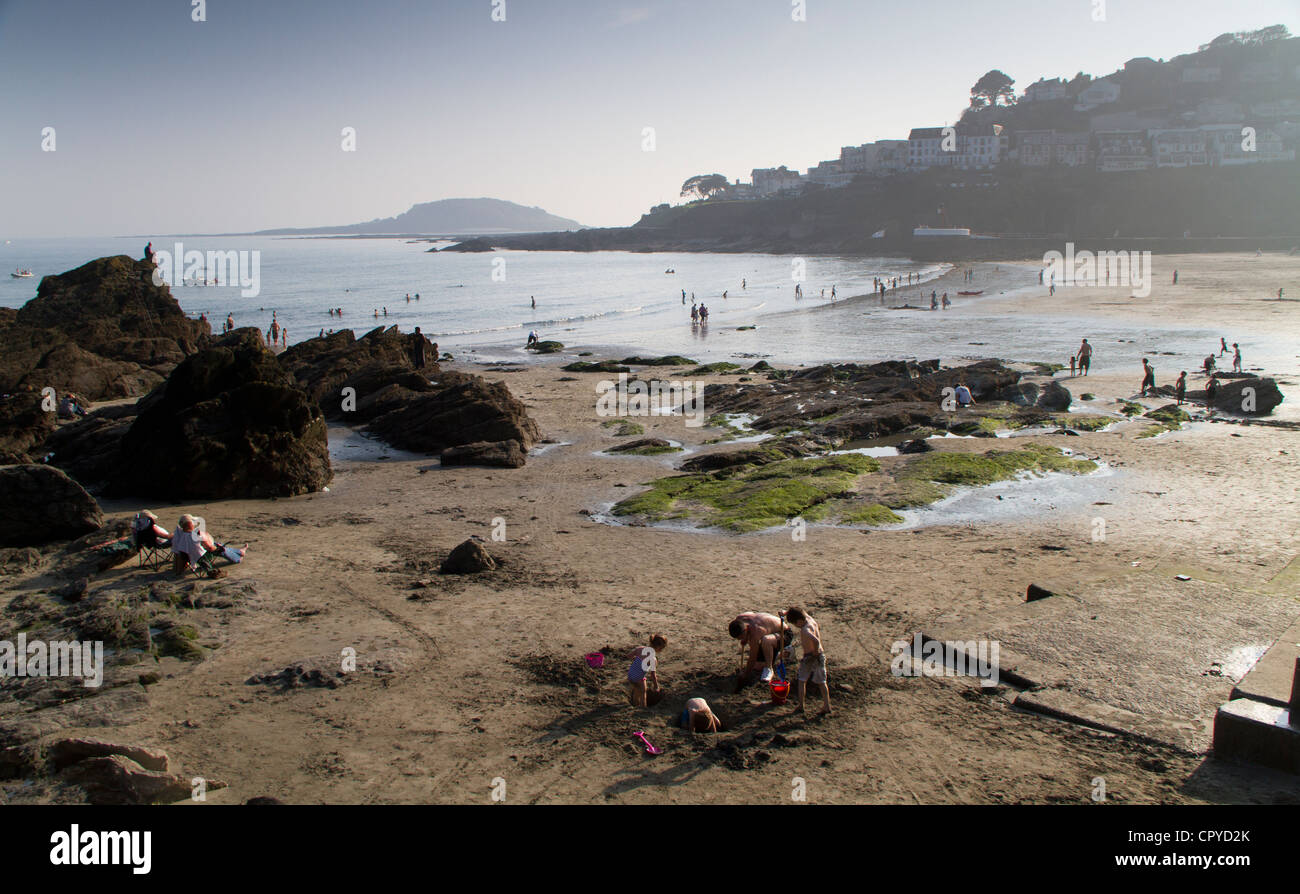 Beach at Looe in Cornwall Stock Photo - Alamy