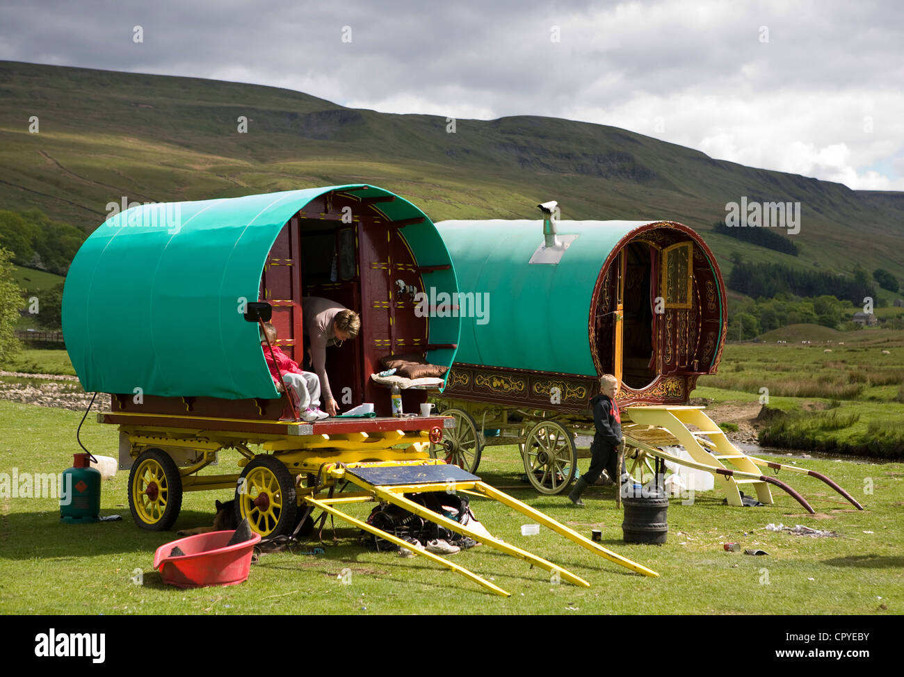 Gypsy wagon camping hi-res stock photography and images - Alamy