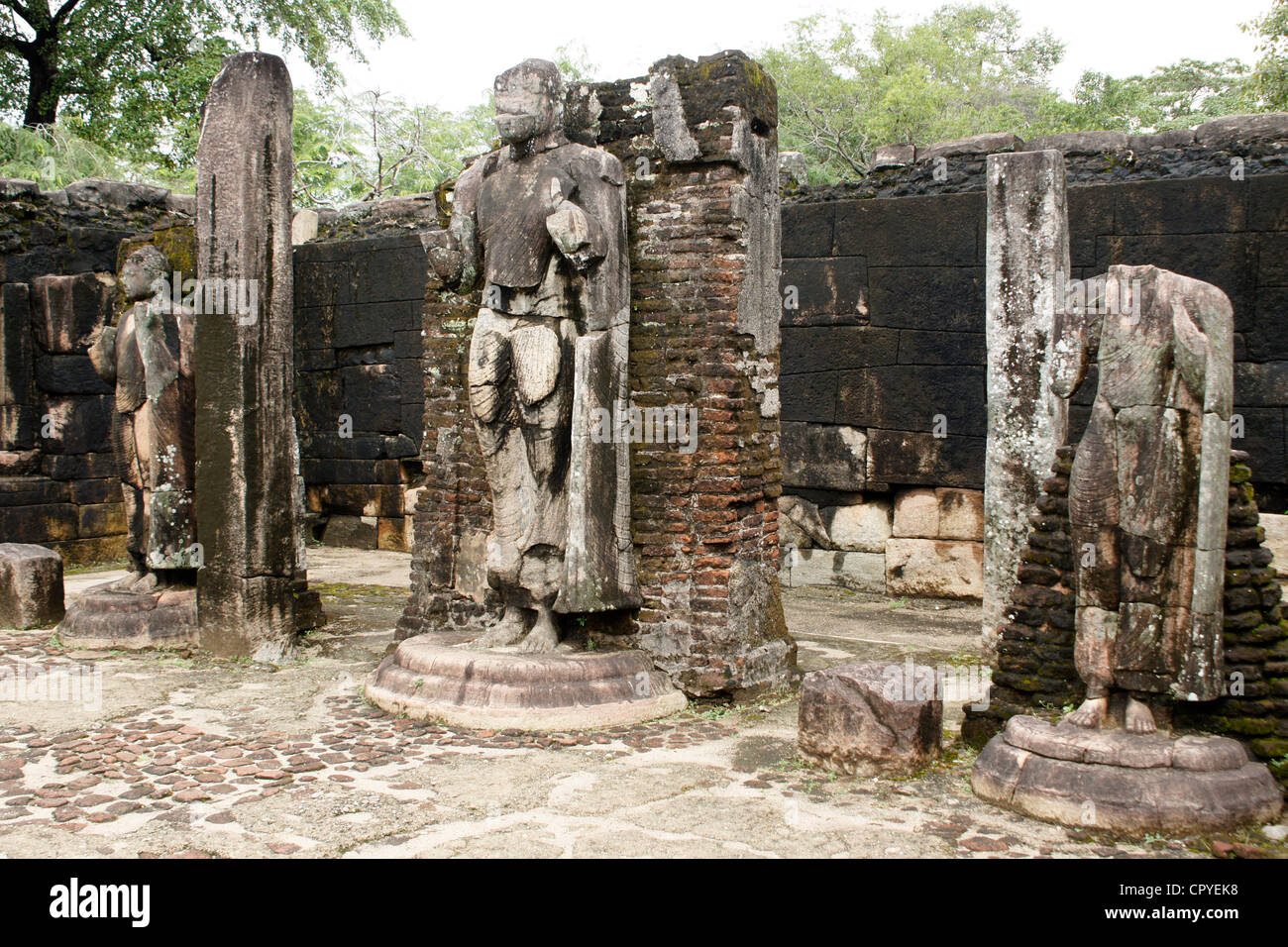 Ruins of Dalada Maluva Quadrangle, Polonnaruwa, Sri Lanka Stock Photo ...