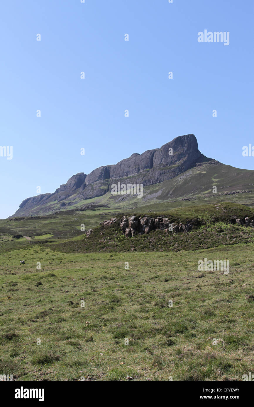 An sgurr eigg hi-res stock photography and images - Alamy