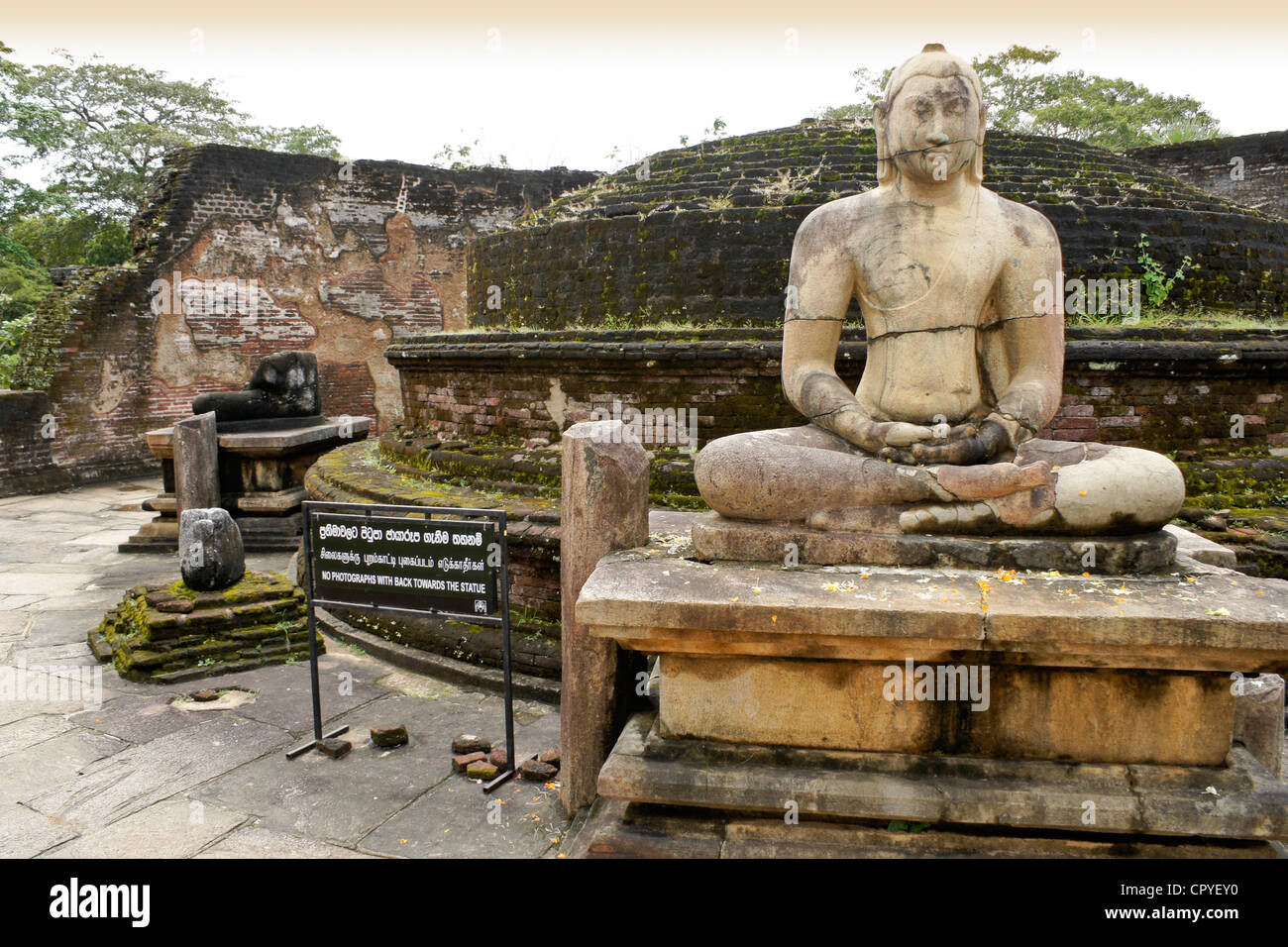 Buddha statue on platform of Vatadage in Dalada Maluva Quadrangle ...