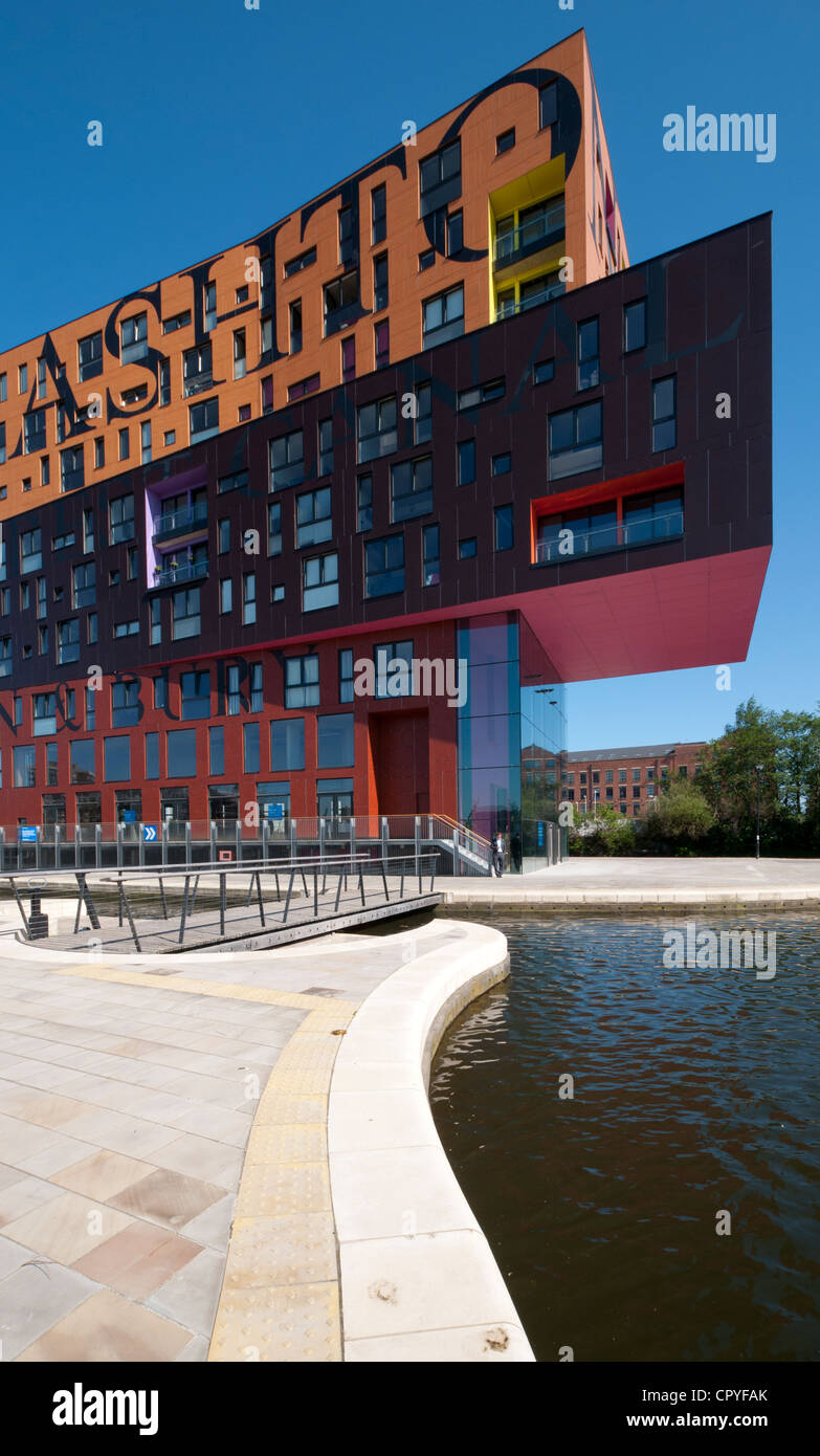 The Chips building, by Will Alsop, beside the New Islington arm of the ...