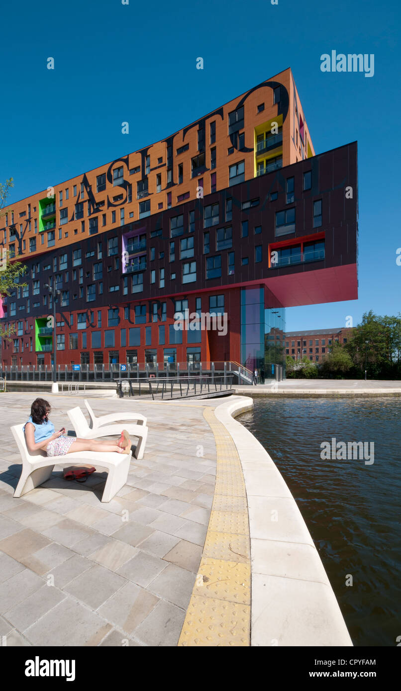 The Chips building, by Will Alsop, beside the New Islington arm of the ...