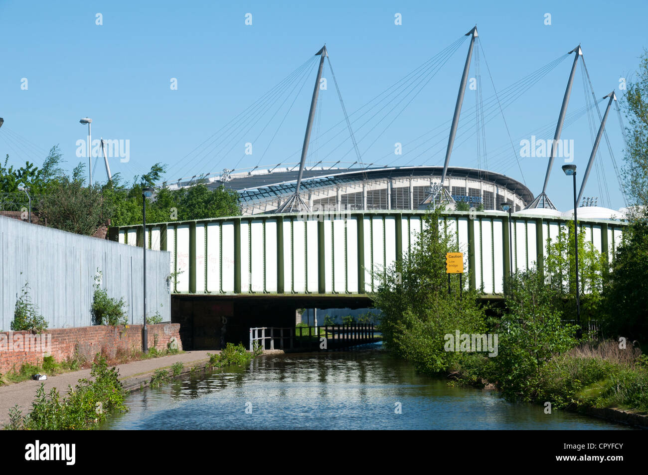 City manchester stadium eastlands sportcity hi-res stock photography ...