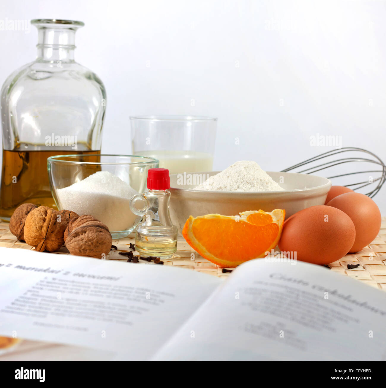 Cake ingredients hi-res stock photography and images - Alamy