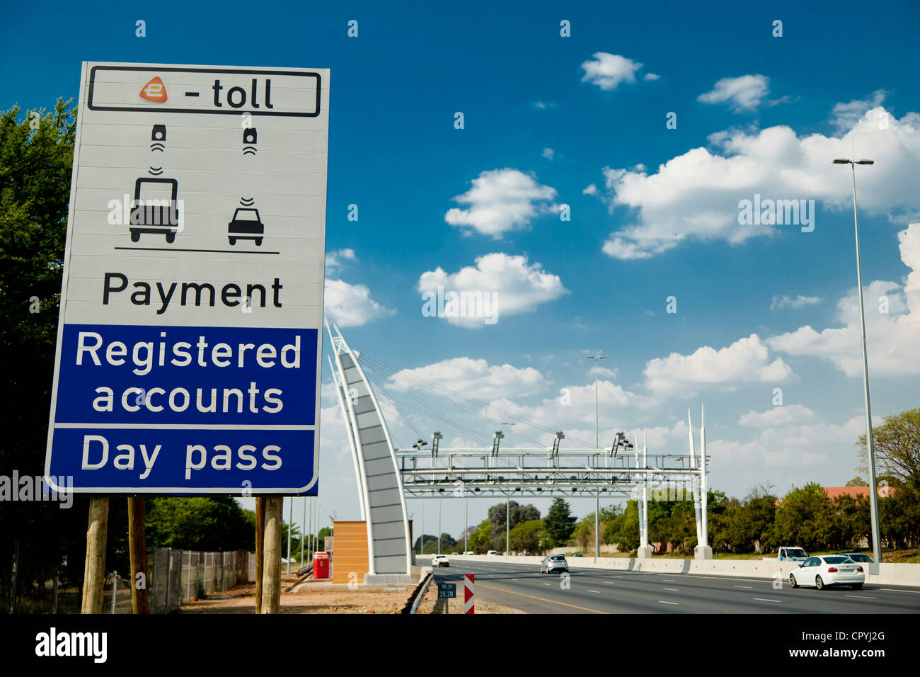SANRAL E-Tolling sign, next to a busy road Stock Photo - Alamy