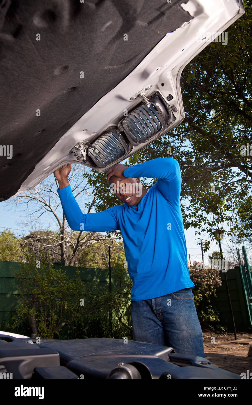 Distressed cars hi-res stock photography and images - Alamy