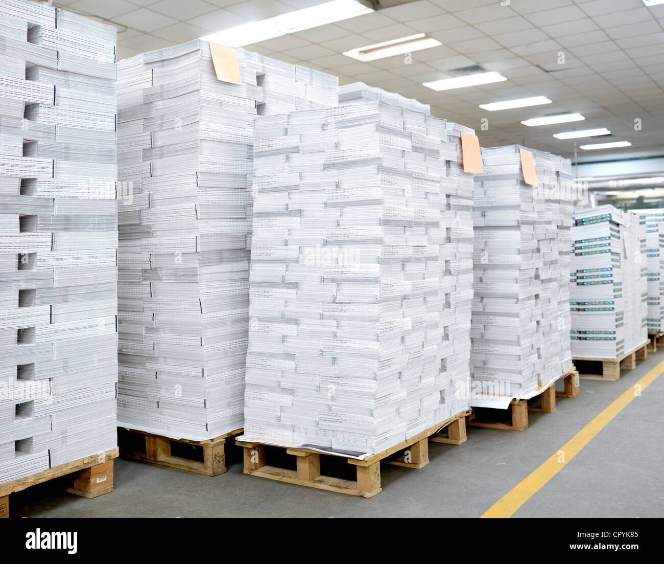 A full scale printing press in Singapore Stock Photo - Alamy