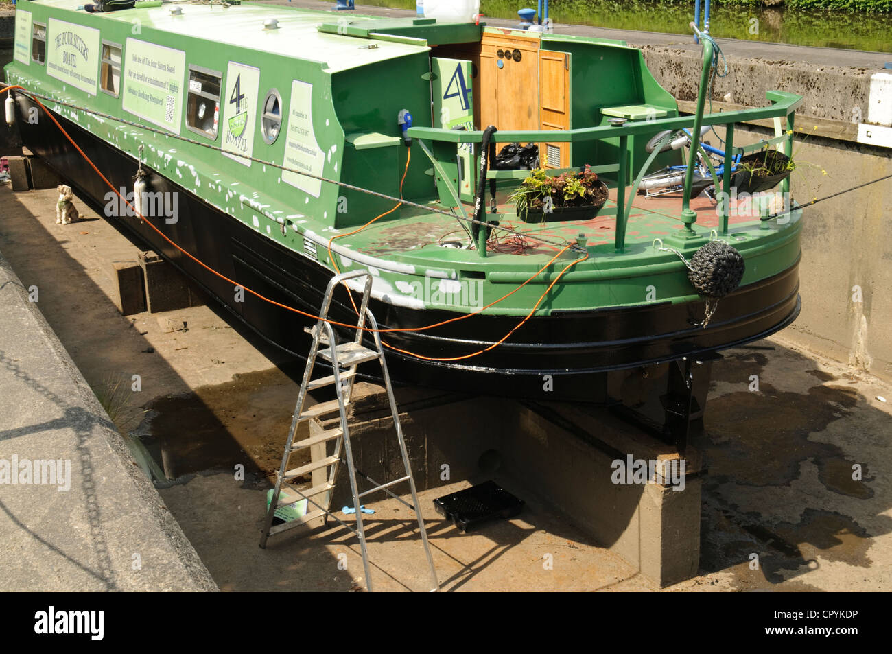 Canal boat drydock dock hi-res stock photography and images - Alamy
