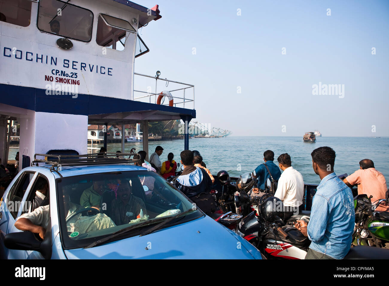 Kerala southern india ferry man hi-res stock photography and images - Alamy