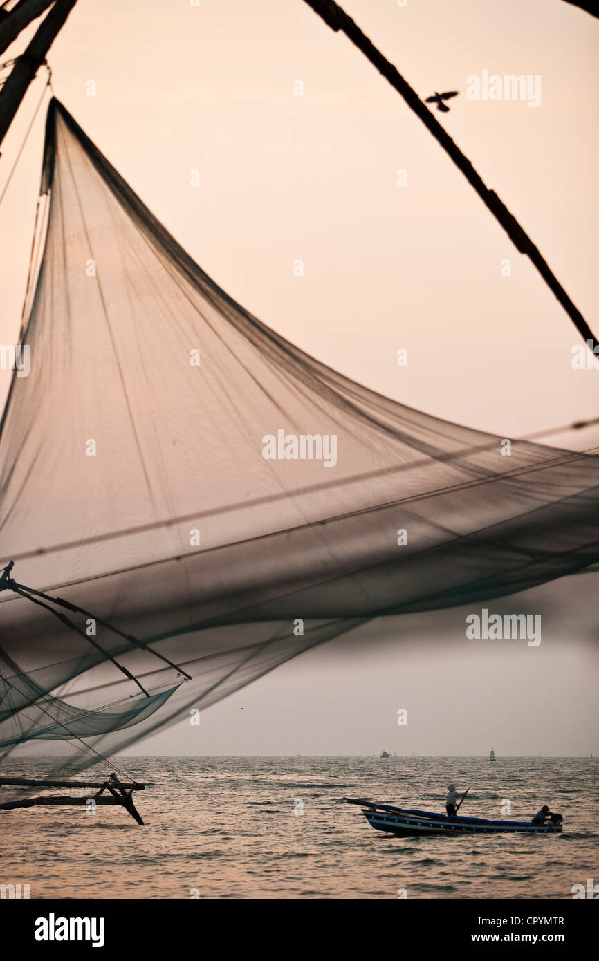 India, Kerala State, Kochi (Cochin), Chinese square dipping nets Stock ...