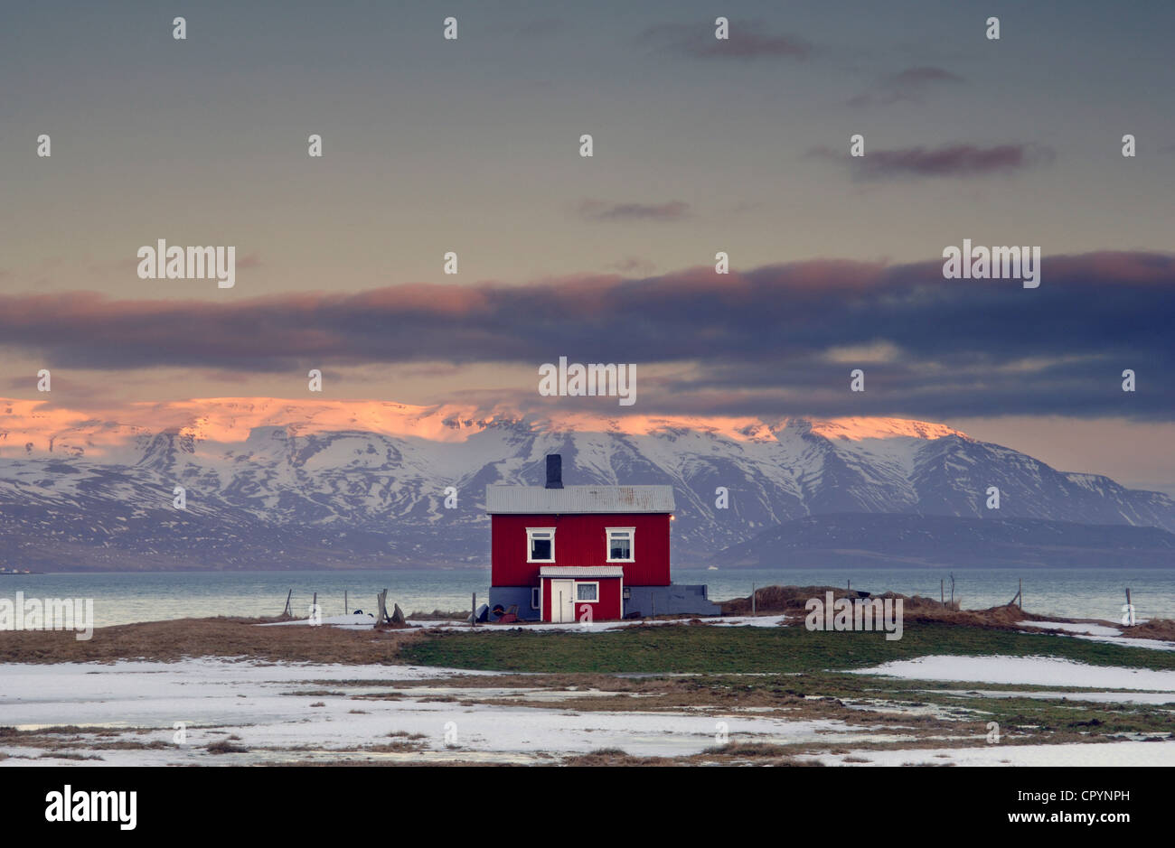 Iceland scenery house hi-res stock photography and images - Alamy