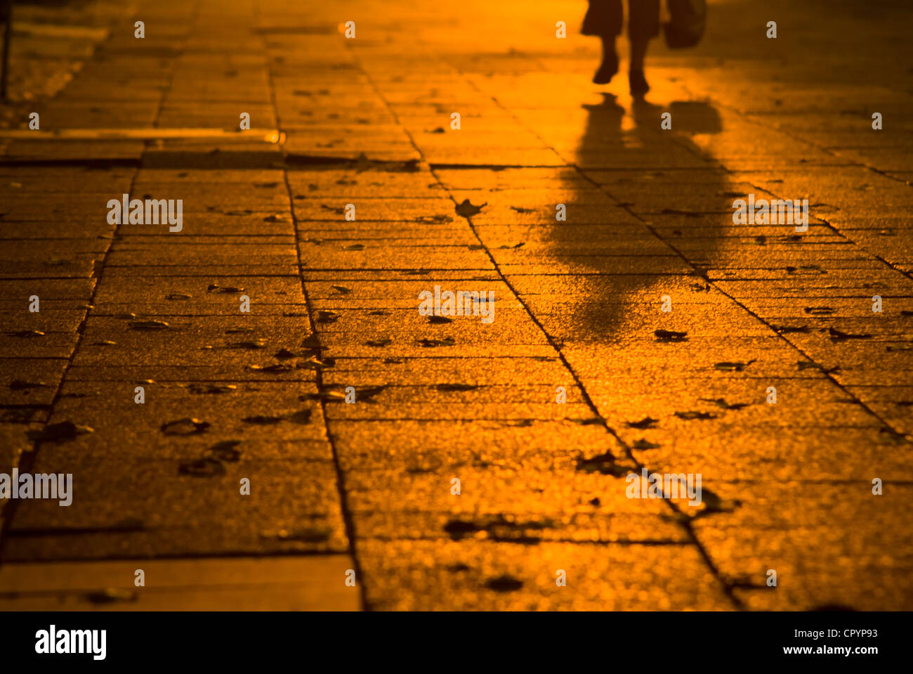 Berlin germany passers by in shadow hi-res stock photography and images ...
