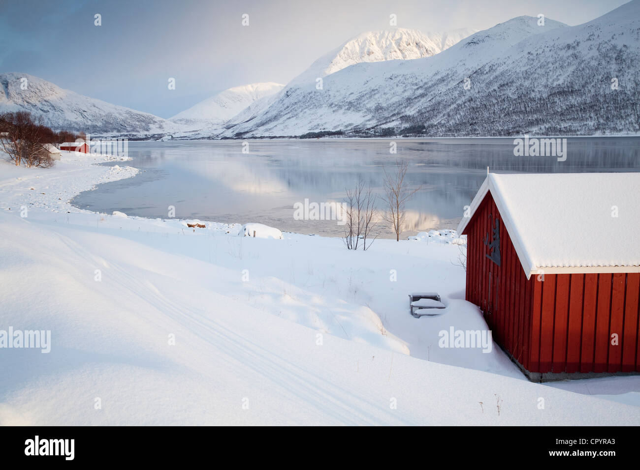 Norway tromso cabin hi-res stock photography and images - Alamy