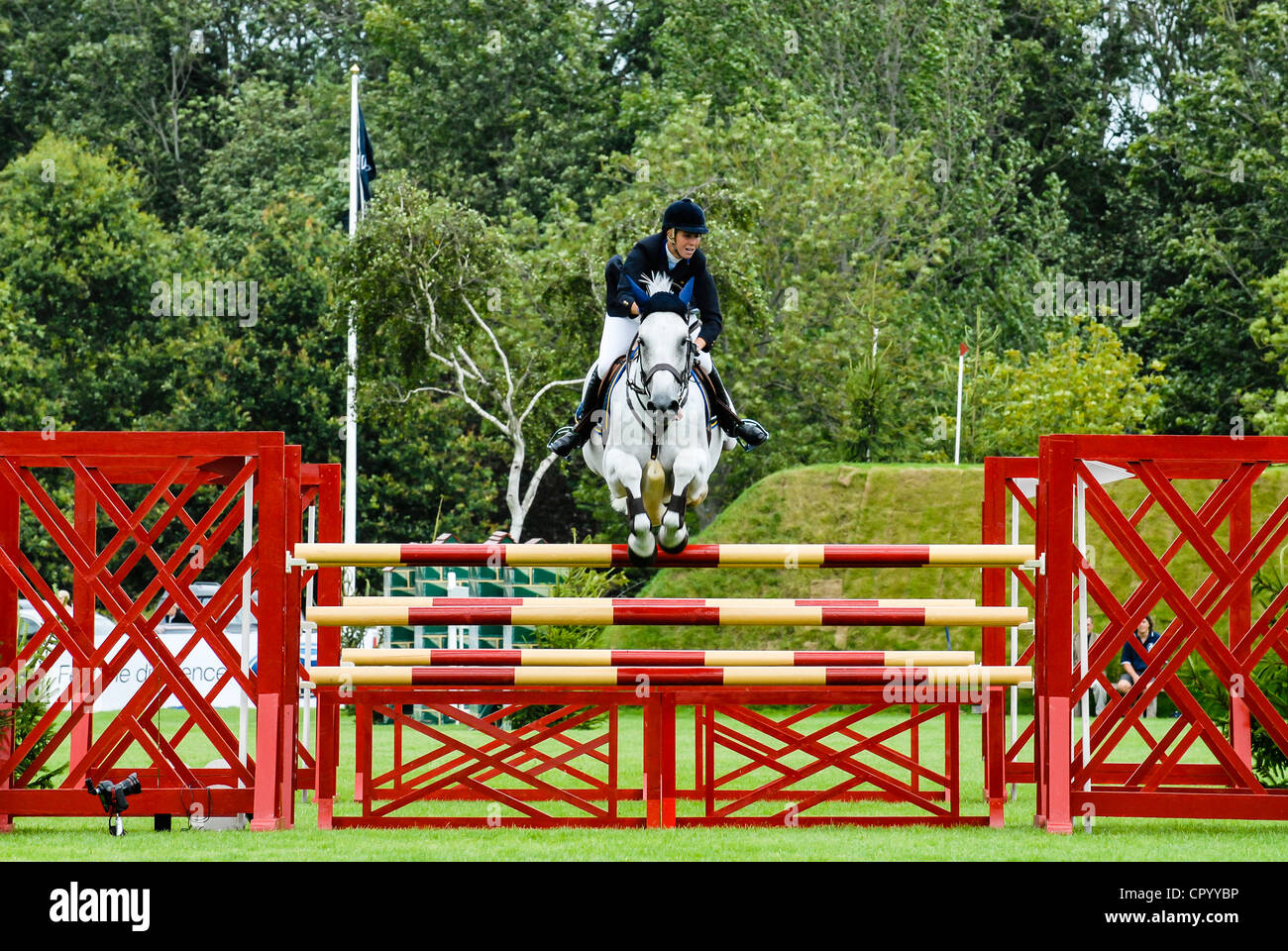 Erika Lickhammer riding Irco Mac at the Samsung Super League FEI ...