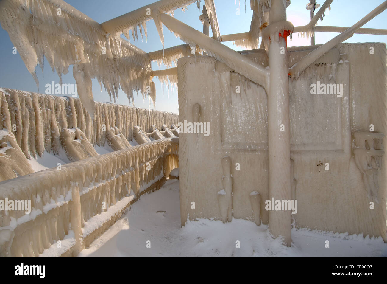 Ship is blocked by ice, frozen Black Sea, a rare phenomenon, last time ...