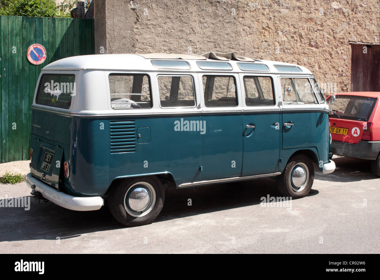 Split screen VW Type 2 camper van or minibus Stock Photo - Alamy