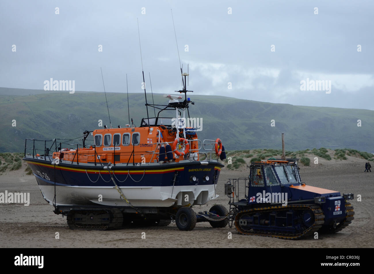 Emergency tow vessel hi-res stock photography and images - Alamy