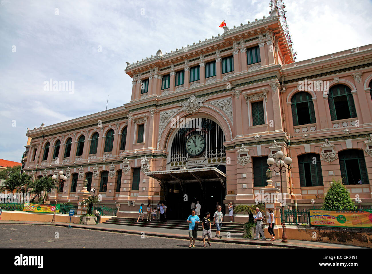 Central Post Office, Ho Chi Minh City, Vietnam Stock Photo - Alamy