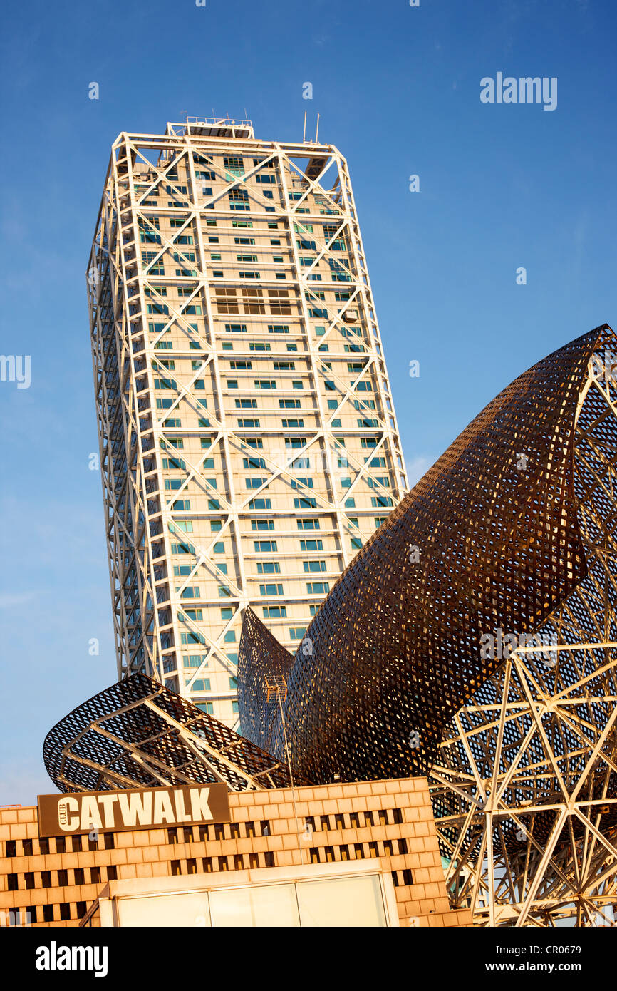 Barcelona Hotel Arts Spain Sunrise tower fish Sculpture Stock Photo - Alamy
