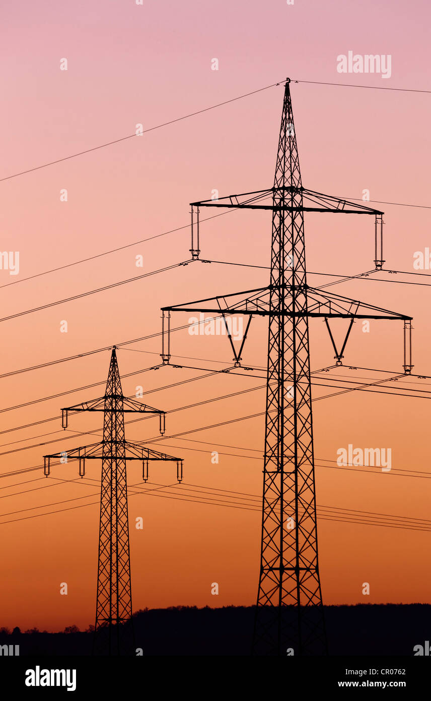 Cable poles hi-res stock photography and images - Alamy