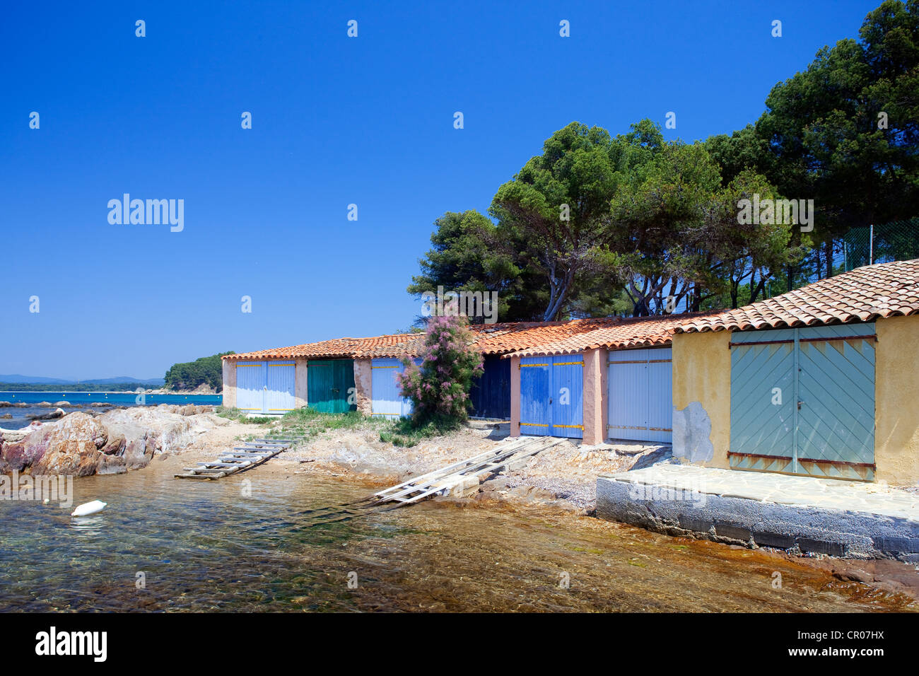 France, Var, Corniche des Maures, Cabasson, huts in front of Bregancon ...