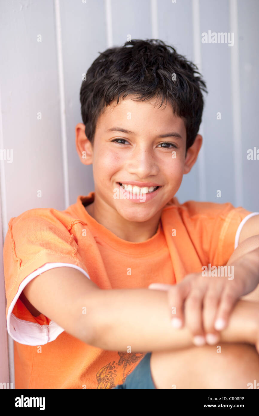 Close up of boys smiling face Stock Photo - Alamy