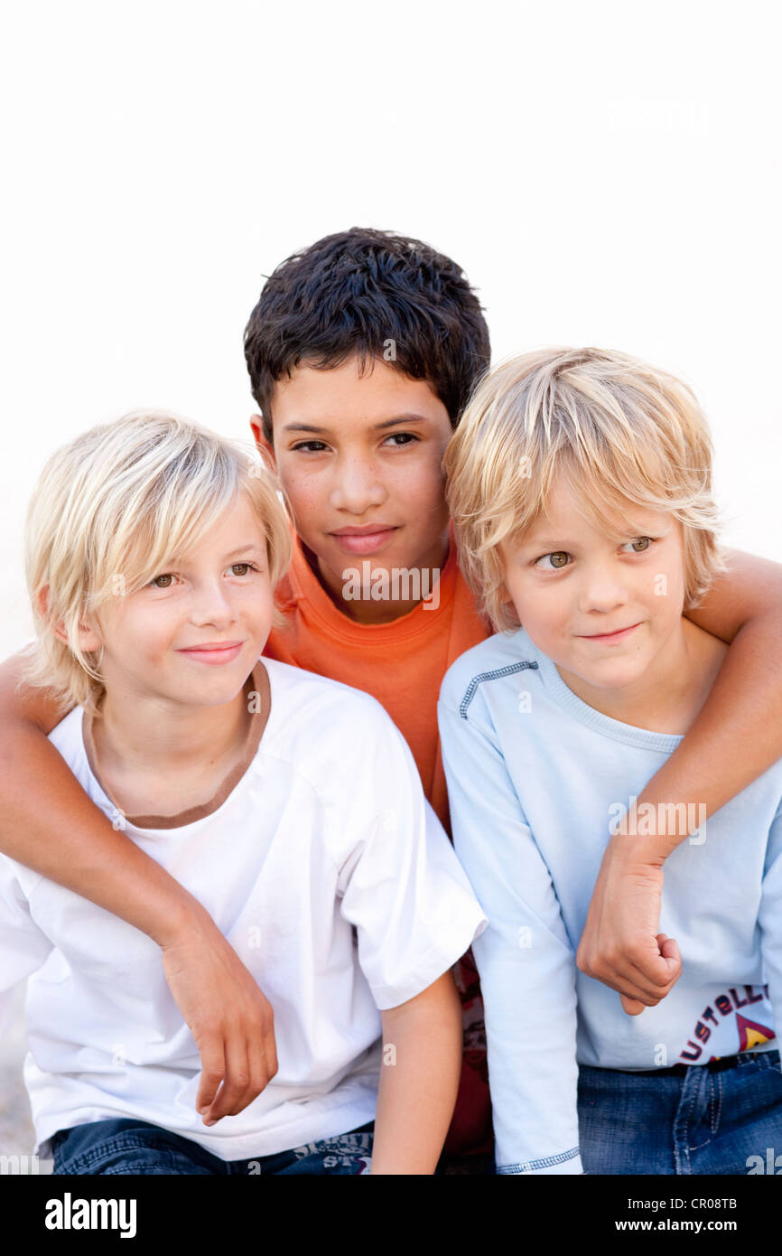 Boys smiling together Stock Photo - Alamy