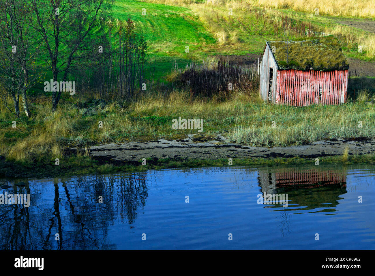 Timber hut hi-res stock photography and images - Alamy