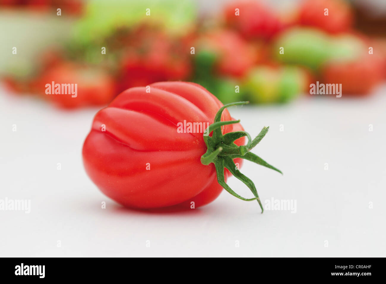 Tomato variety Zatopec Pleated, pink beef tomato Stock Photo - Alamy