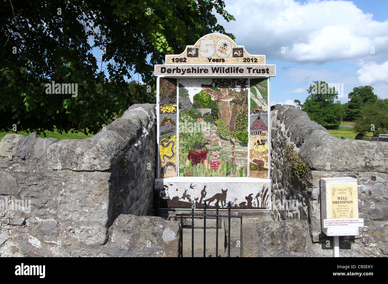 Well dressing 2012 hi-res stock photography and images - Alamy
