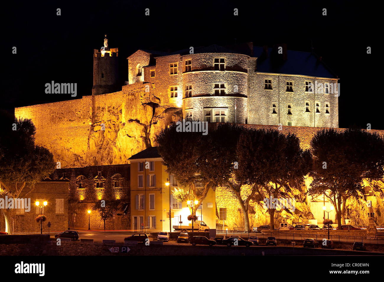 Tournon sur rhône ardèche hi-res stock photography and images - Alamy