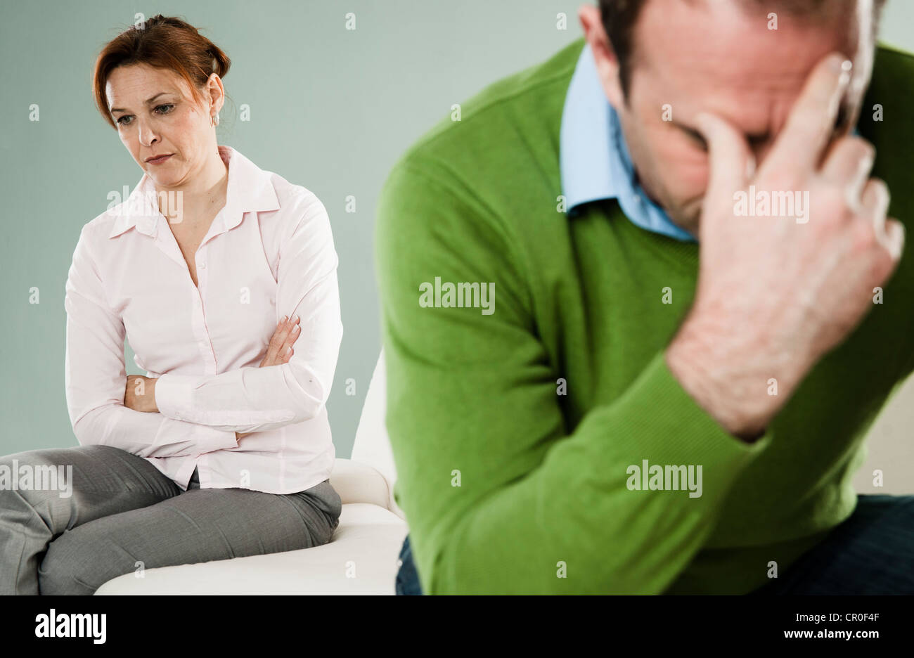 Couple and arguing and blurred hi-res stock photography and images - Alamy