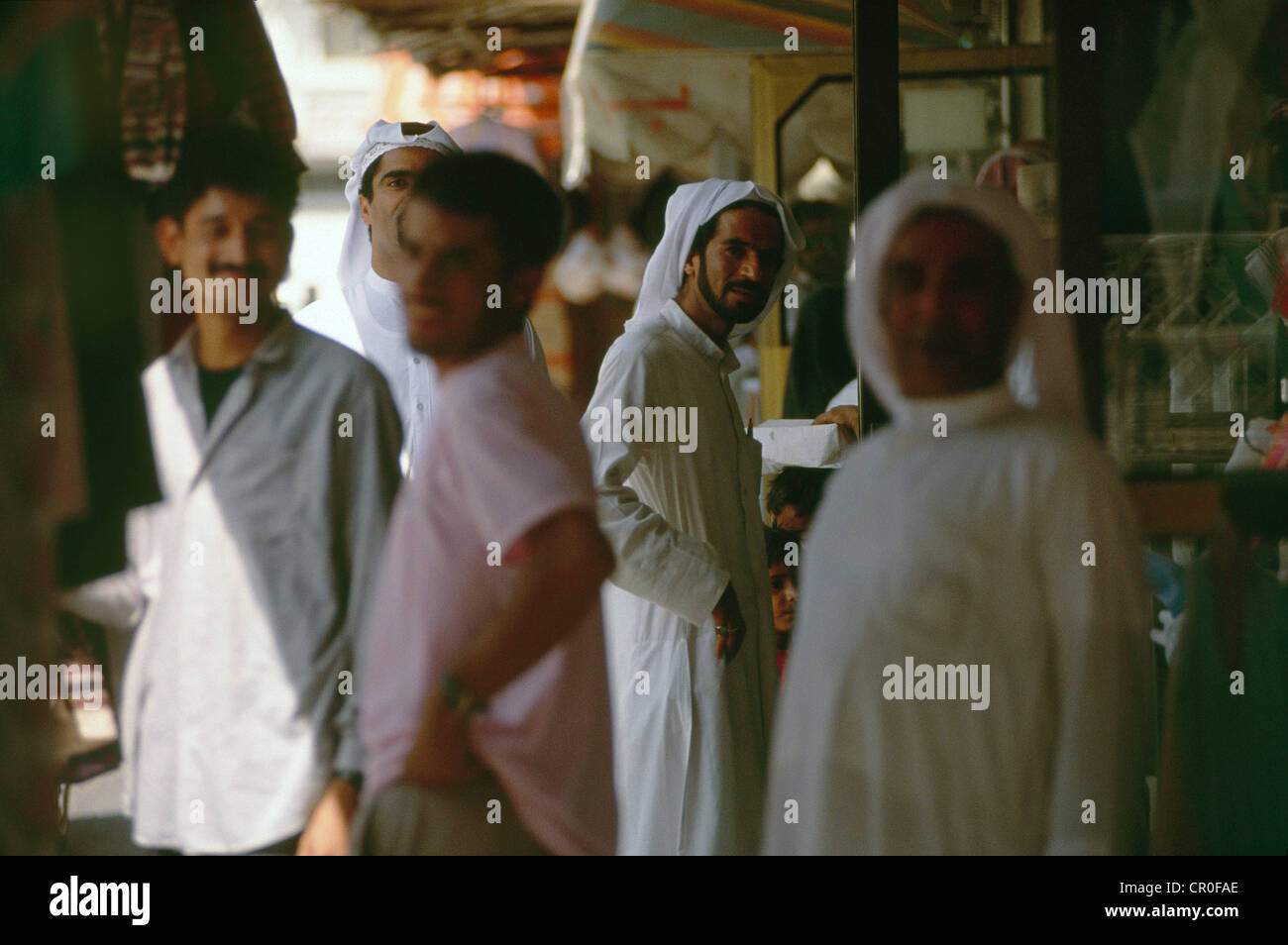 Scenes in the market in the Eastern oil rich Province shiite town of ...