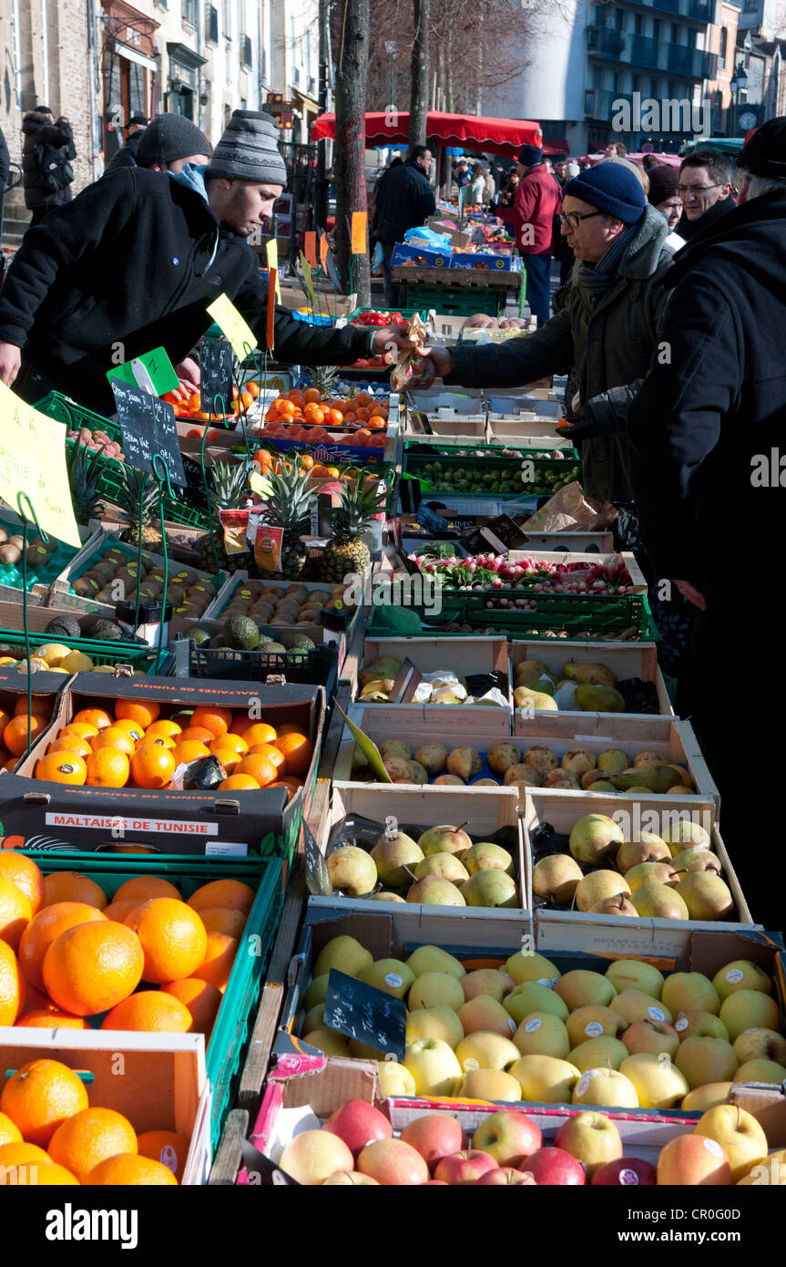 Rennes, "Marché des Lices" is France's second largest market-Every ...