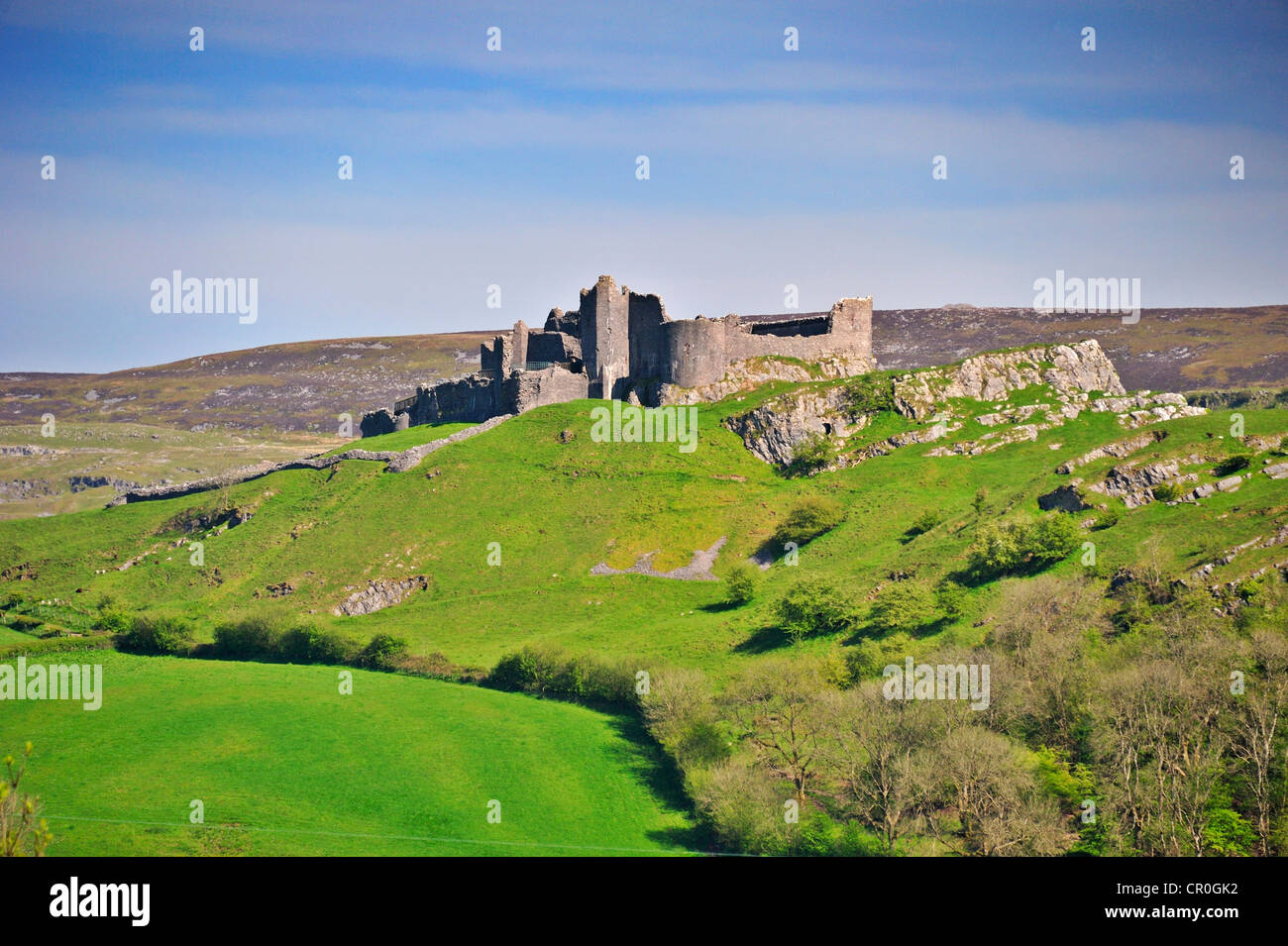 Carreg cennen castle wales hi-res stock photography and images - Alamy