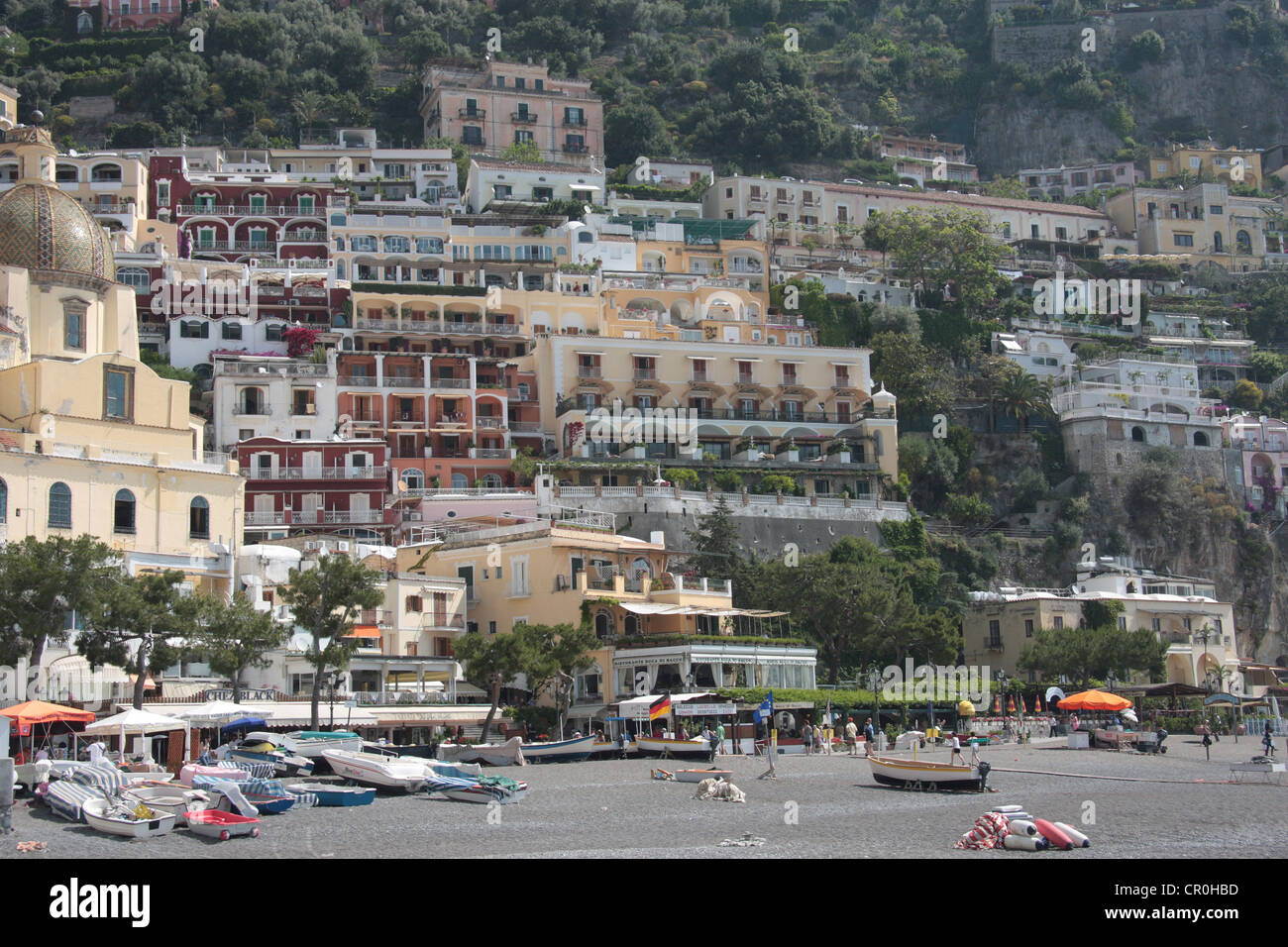 The beach and buildings at Positano on the Amalfi Coast, Italy Stock ...