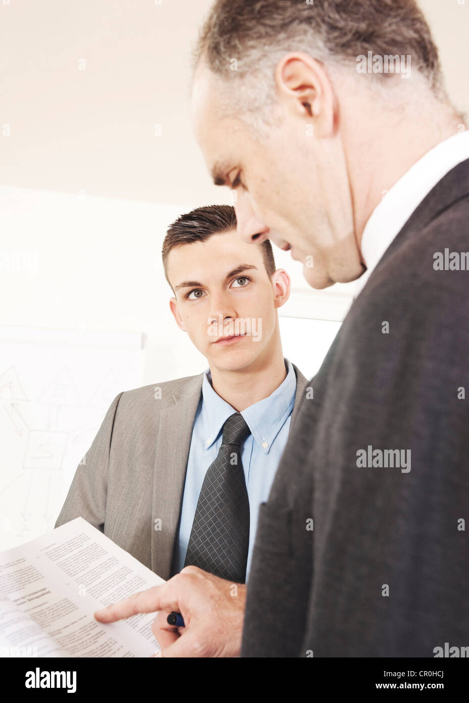 Controlling workers hi-res stock photography and images - Alamy