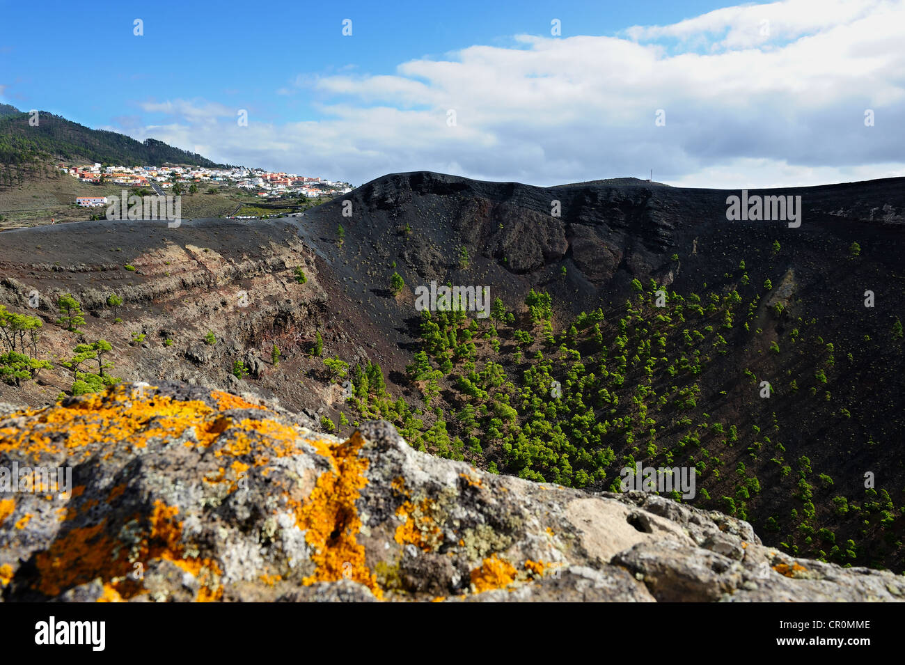 Volcano town hi-res stock photography and images - Alamy