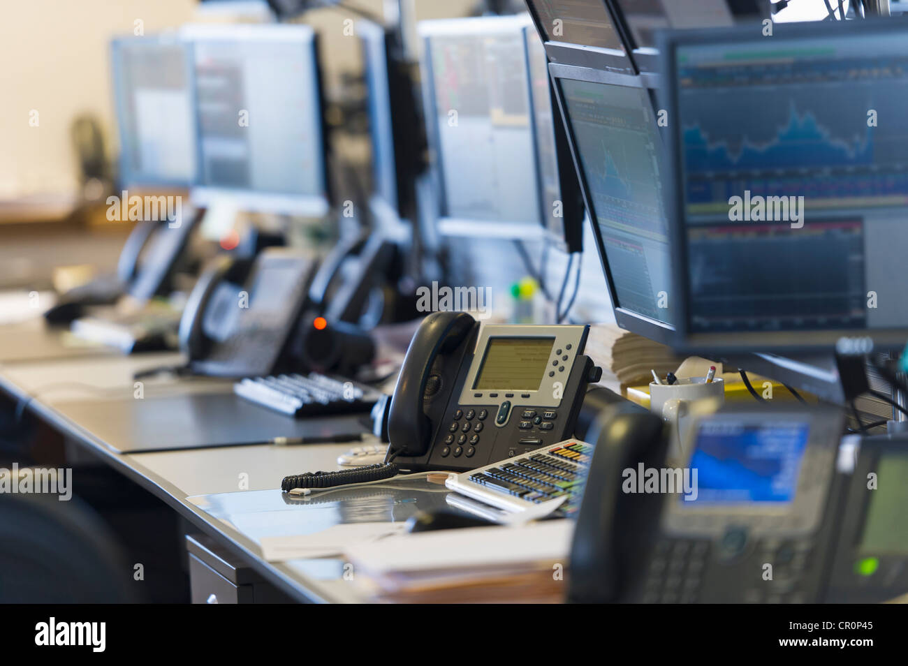 Trading desk hi-res stock photography and images - Alamy