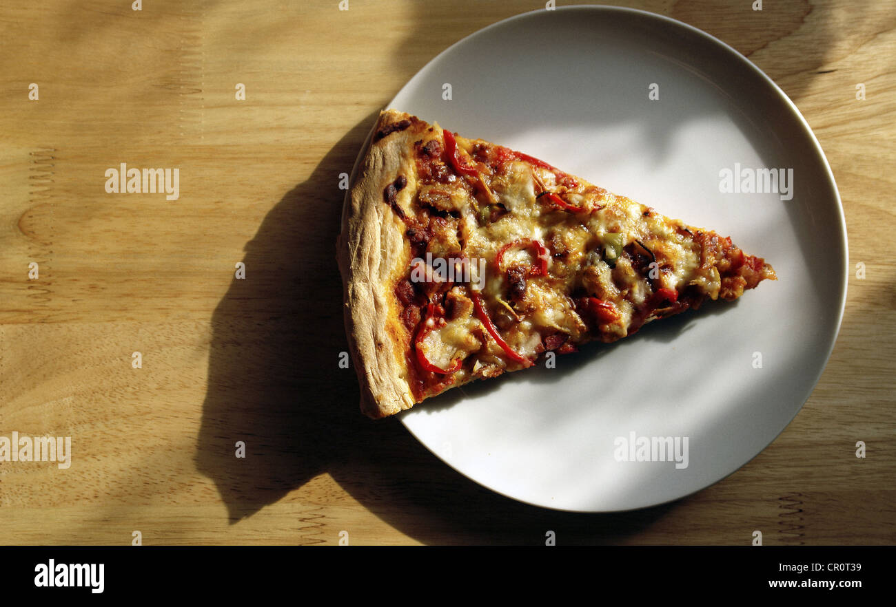 Leftover pizza slice hi-res stock photography and images - Alamy