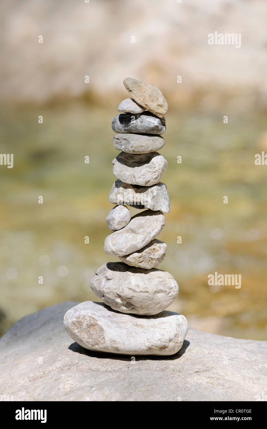 Pyramids cairns hi-res stock photography and images - Alamy