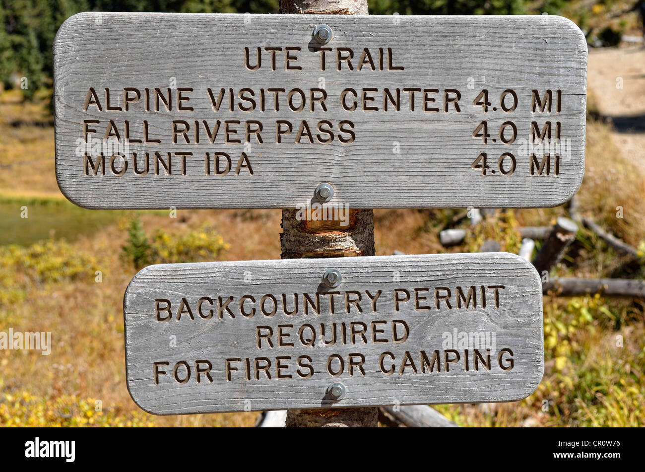 Signposts at Poudre Lake, Trail Ridge Road, Rocky Mountain National ...