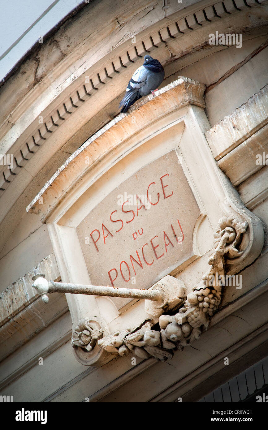 France, Paris, passage du Ponceau Stock Photo - Alamy