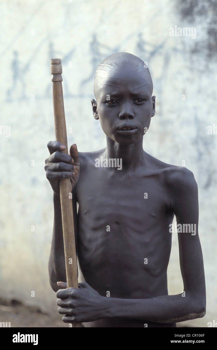 Dinka tribe hi-res stock photography and images - Alamy