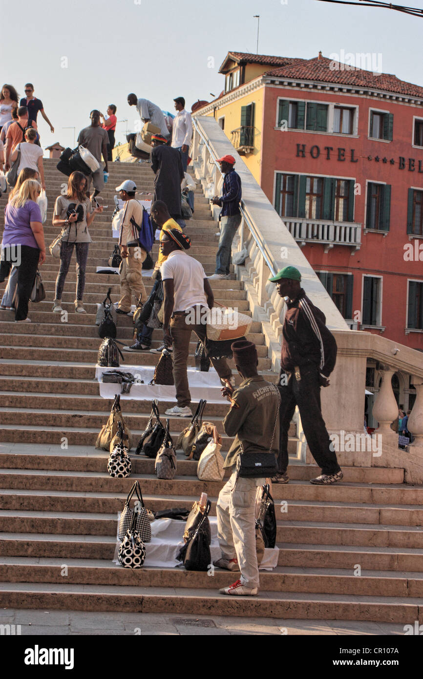 North African merchants in Venice, Italy Stock Photo - Alamy