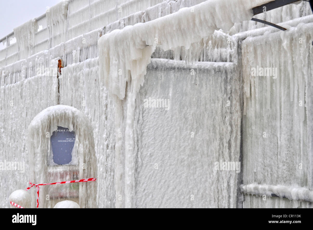 Coastal bus stop hi-res stock photography and images - Alamy