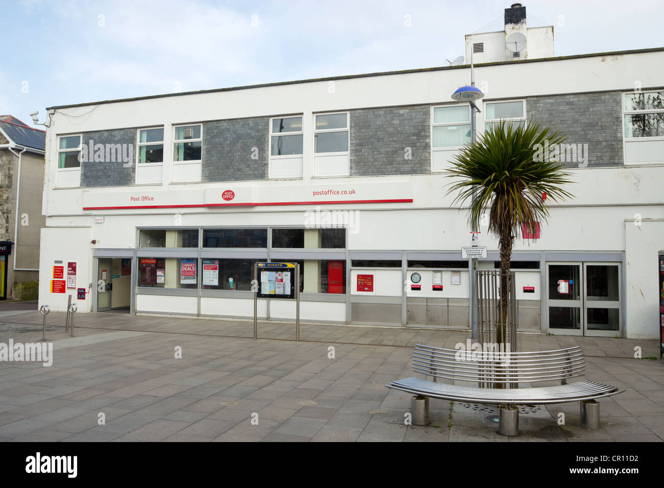 Main post office hi-res stock photography and images - Alamy