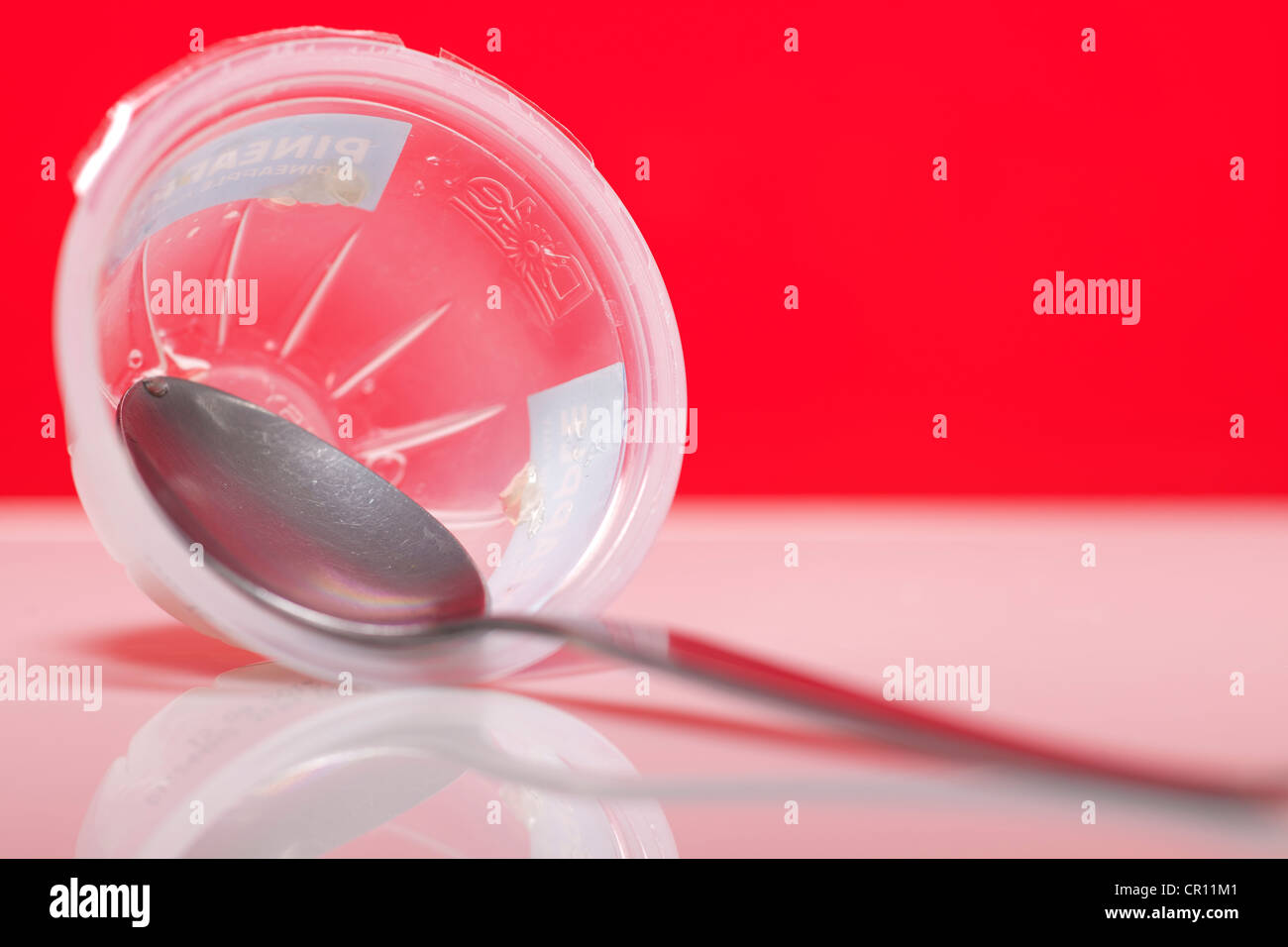 Empty carton hi-res stock photography and images - Alamy